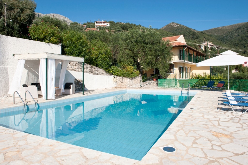 Facilities | Five-Bedroom Villa with Swimming Pool | Villa Andonis